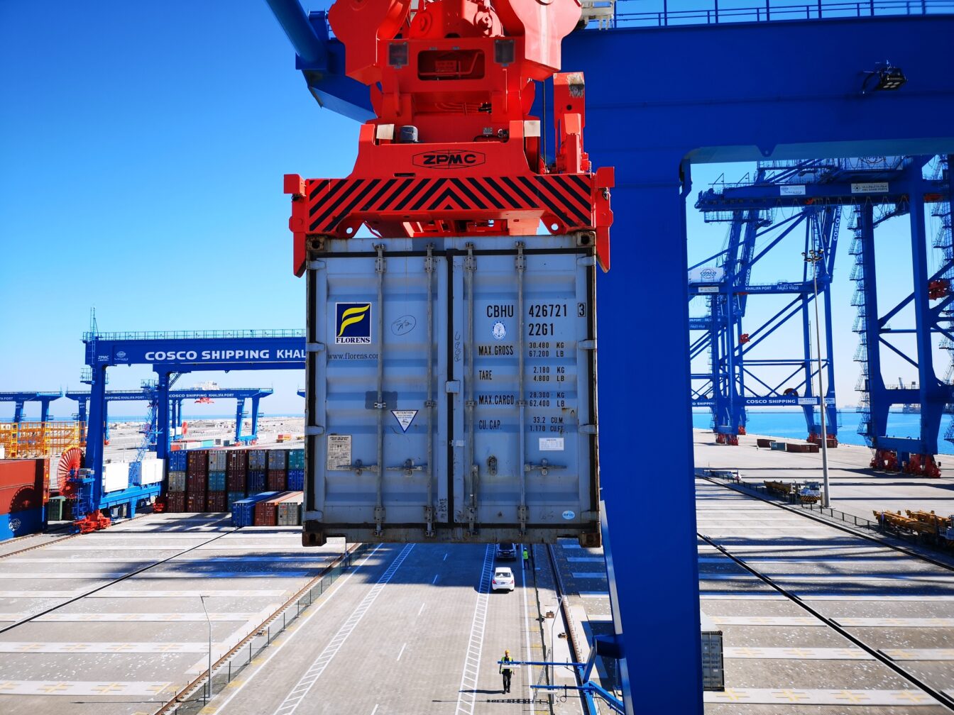 Automating the container hand-over process | Camco Technologies
