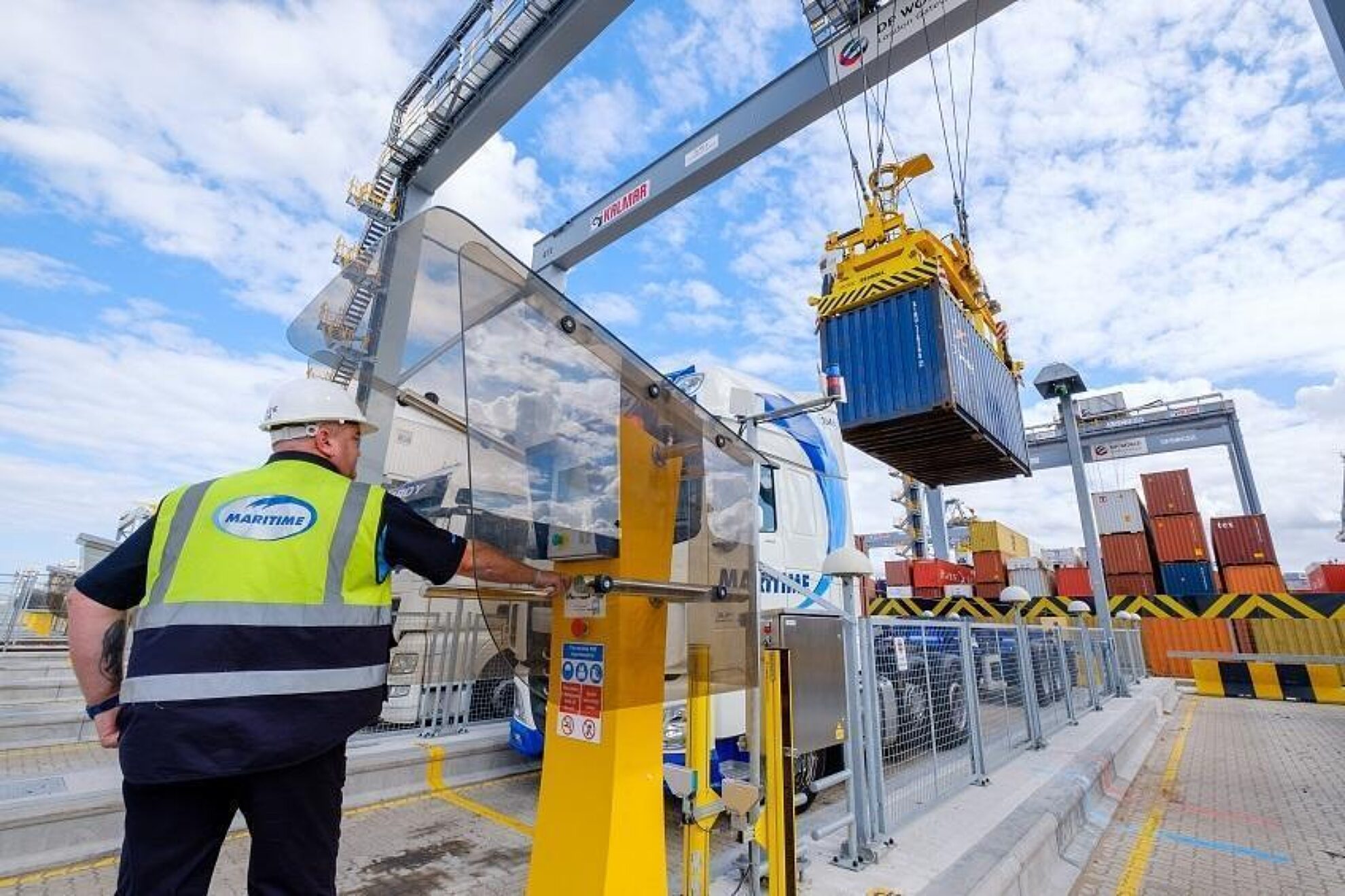 Container terminal automation | Camco Technologies